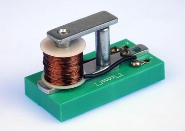 Электромагнит (трансформатор) лаб.